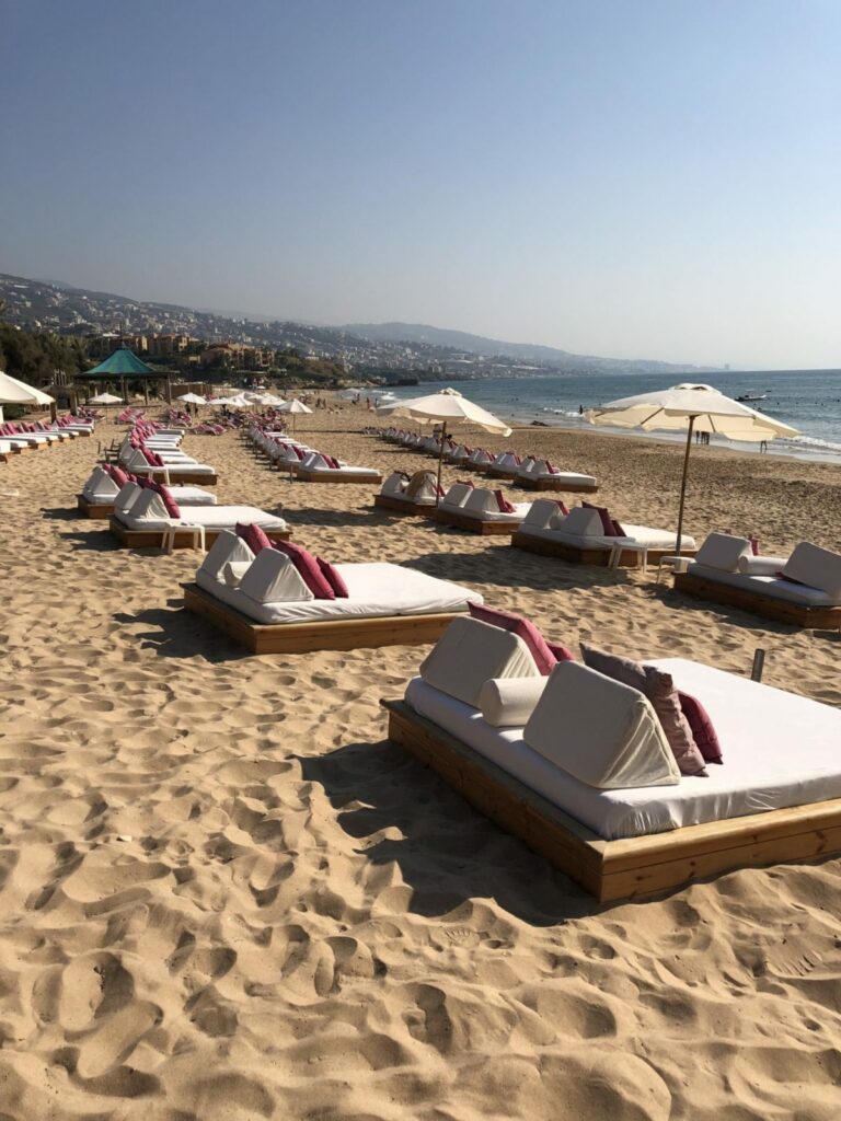 Edde Sands, for the pleasure of luxury and well-being