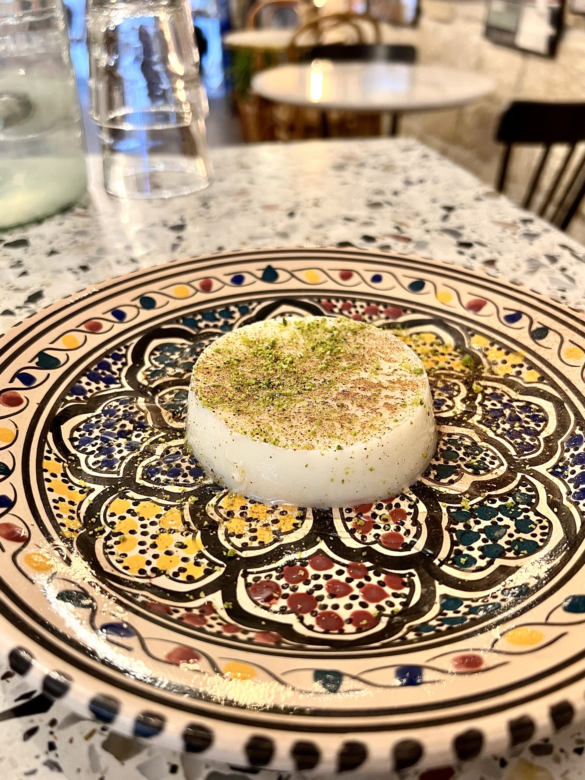 Réservez votre authentique brunch libanais à Paris - Libshop