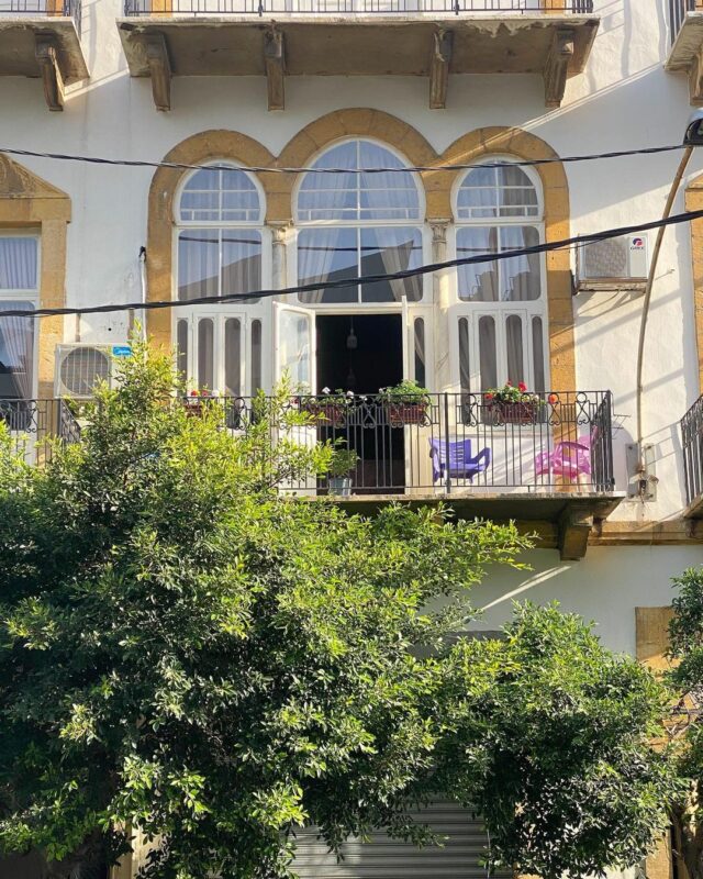 Evasion: the prettiest balconies of Beirut in photos
