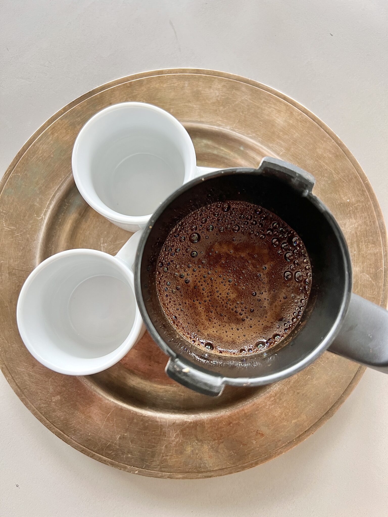 Drink a Lebanese coffee in Paris at the Libshop in Paris 13